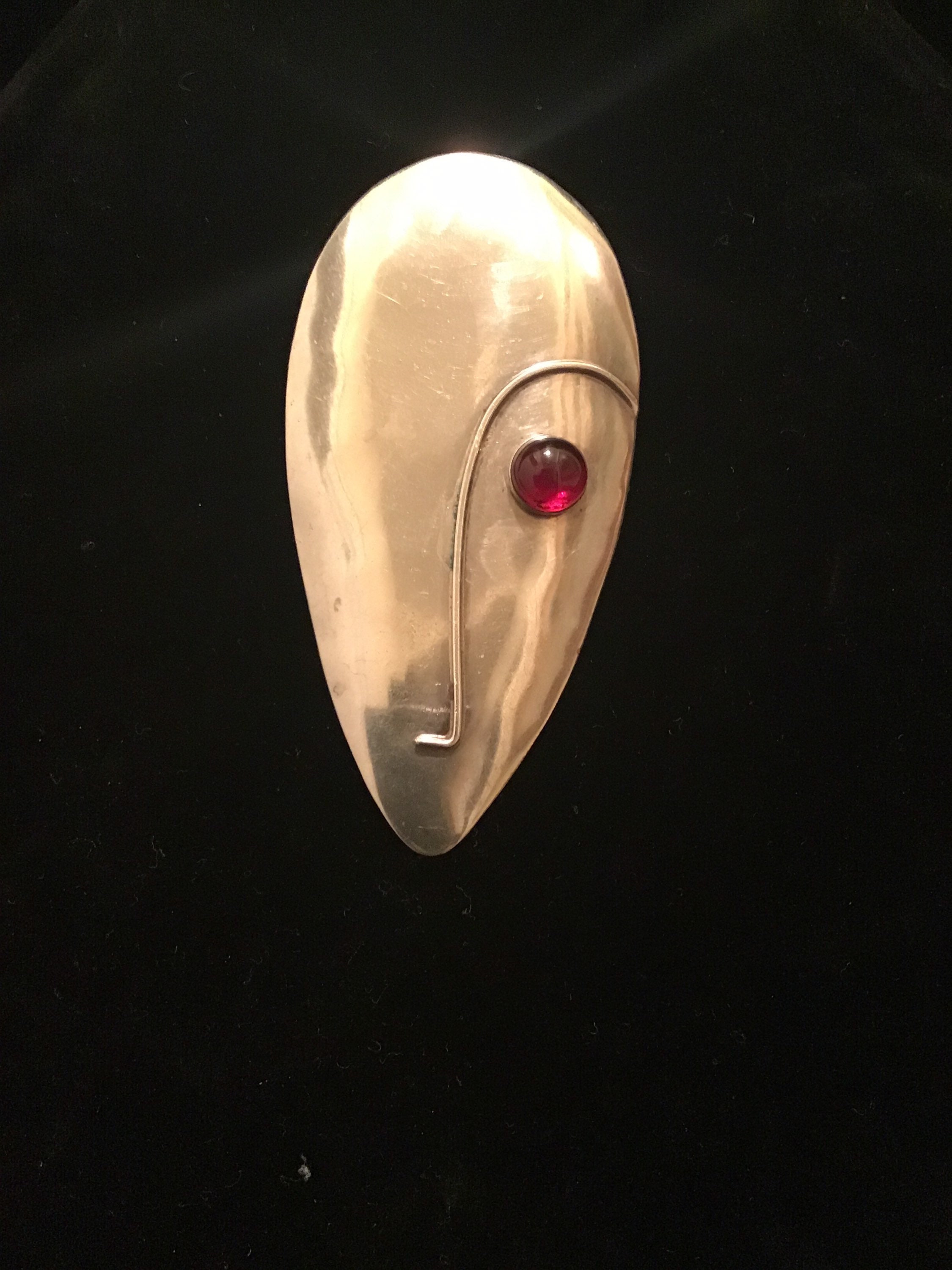 Vintage Sterling and Garnet Face Brooch - Etsy