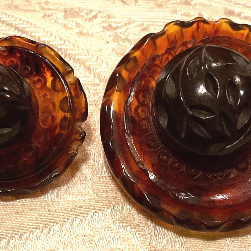 Bakelite Buttons - Etsy
