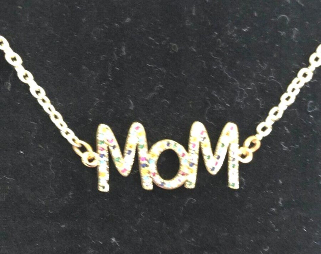 Mom Chain Necklace - Etsy