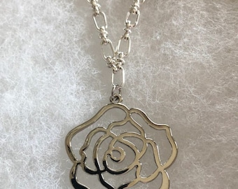 Outline Pendant | Etsy