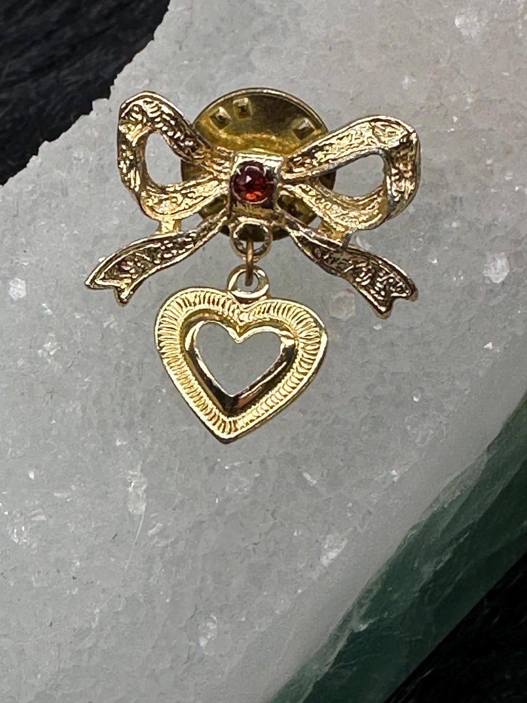 Vintage Bow Dangling Heart Tack Pin Small Brooch Gold Tone Red Glass ...