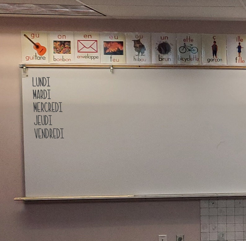 French Days of the Week Vinyl Decal: Classroom Whiteboard Decor - Etsy