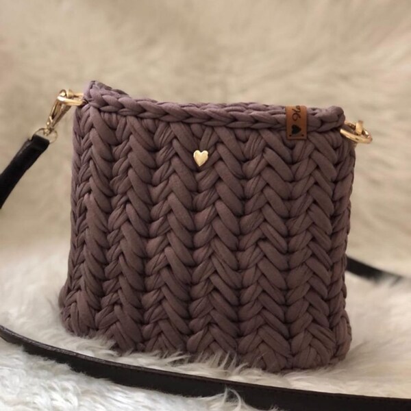 Crochet Mussel Bag - Etsy