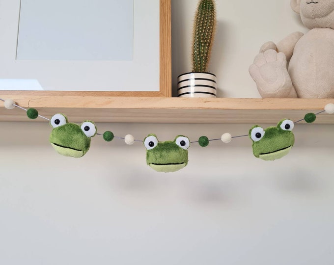 Sitting Frog Ornament Decorative Ornament Frog Shelf Sitter Ornamental ...