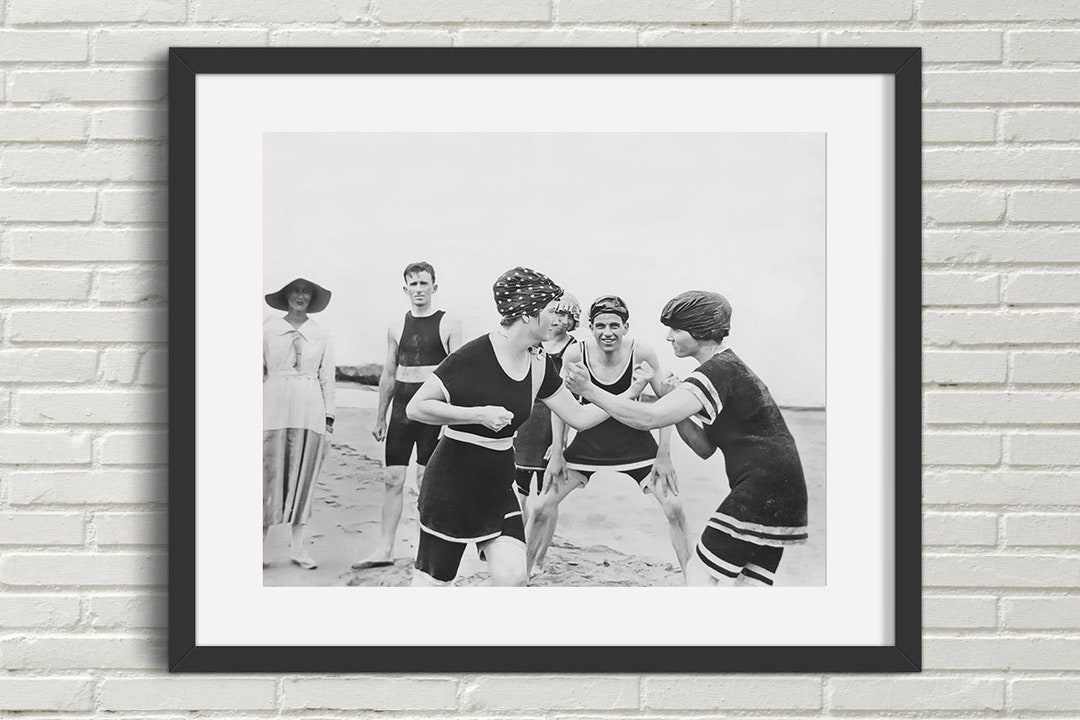 Vintage Boxing on the Beach Photo: 1900s Beach Wall Art (digital ...