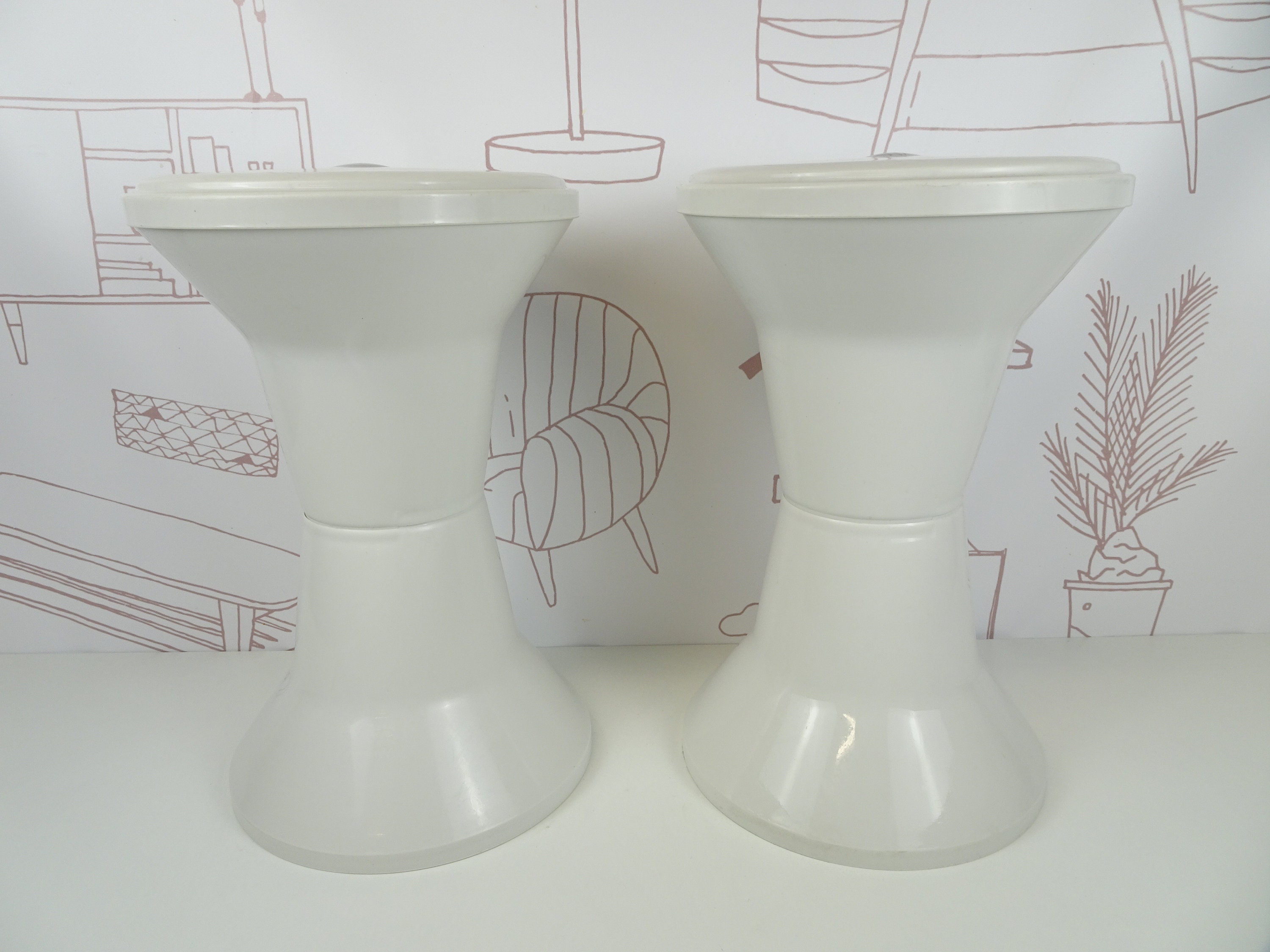 Set of 2 Vintage Plastic Stools From the 1970s Pop Art Tam Tam Style ...