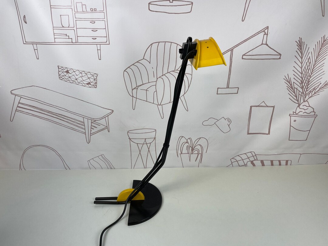 Vintage Italian Memphis Design Table Lamp, Adjustable Black Yellow Desk ...