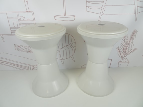 Set of 2 Vintage Plastic Stools From the 1970s Pop Art Tam - Etsy