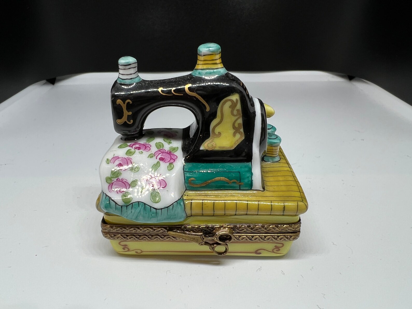 Limoges French Porcelain AL Trinket Box Sewing Machine Limited Edition ...