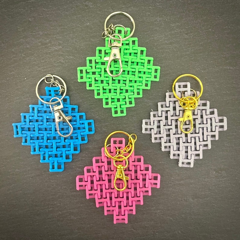 Keychain - 3D Printed Chain Mail Fidget - Etsy