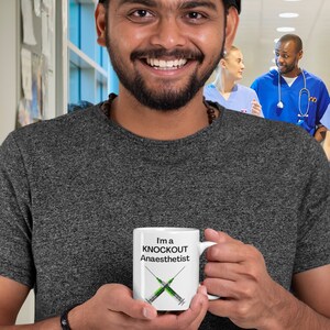 I'm a Knockout Anaesthetist Mug, Gift for Medical Person, Doctor, Nurse ...