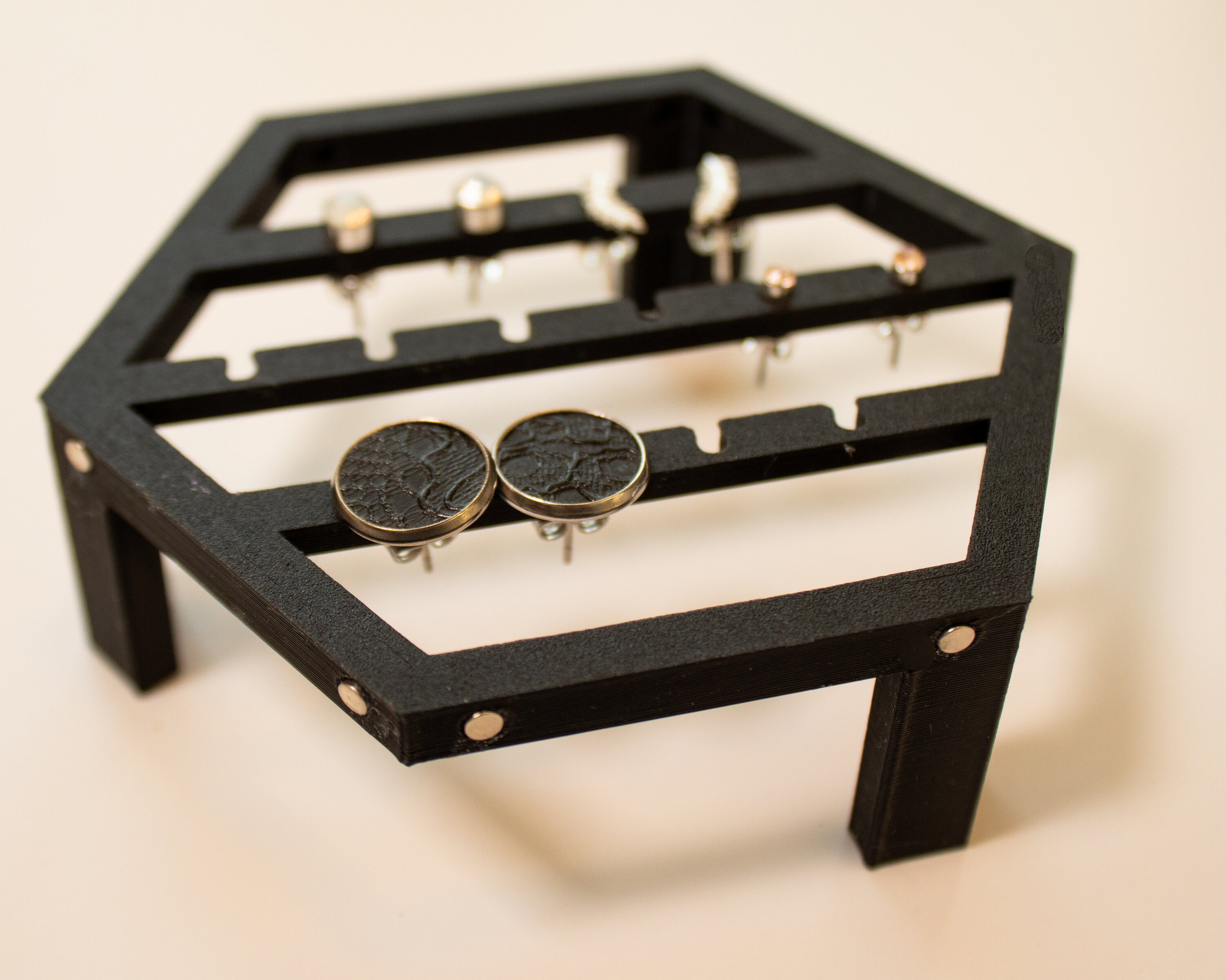 Modular Jewelry Organizer | Honeycomb Jewelry Display | Magnetic ...