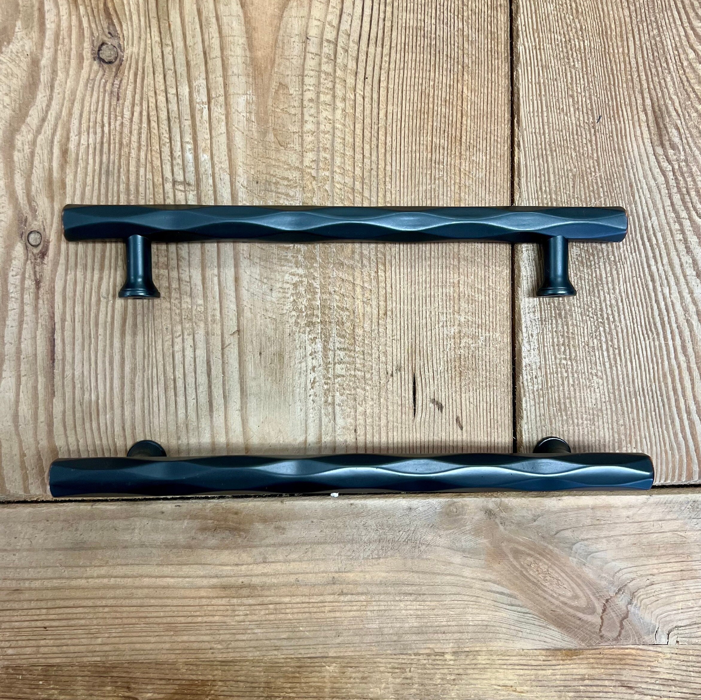 6 EMTEK Tribeca Bar Cabinet Pull Oil Rubbed Bronze - Etsy