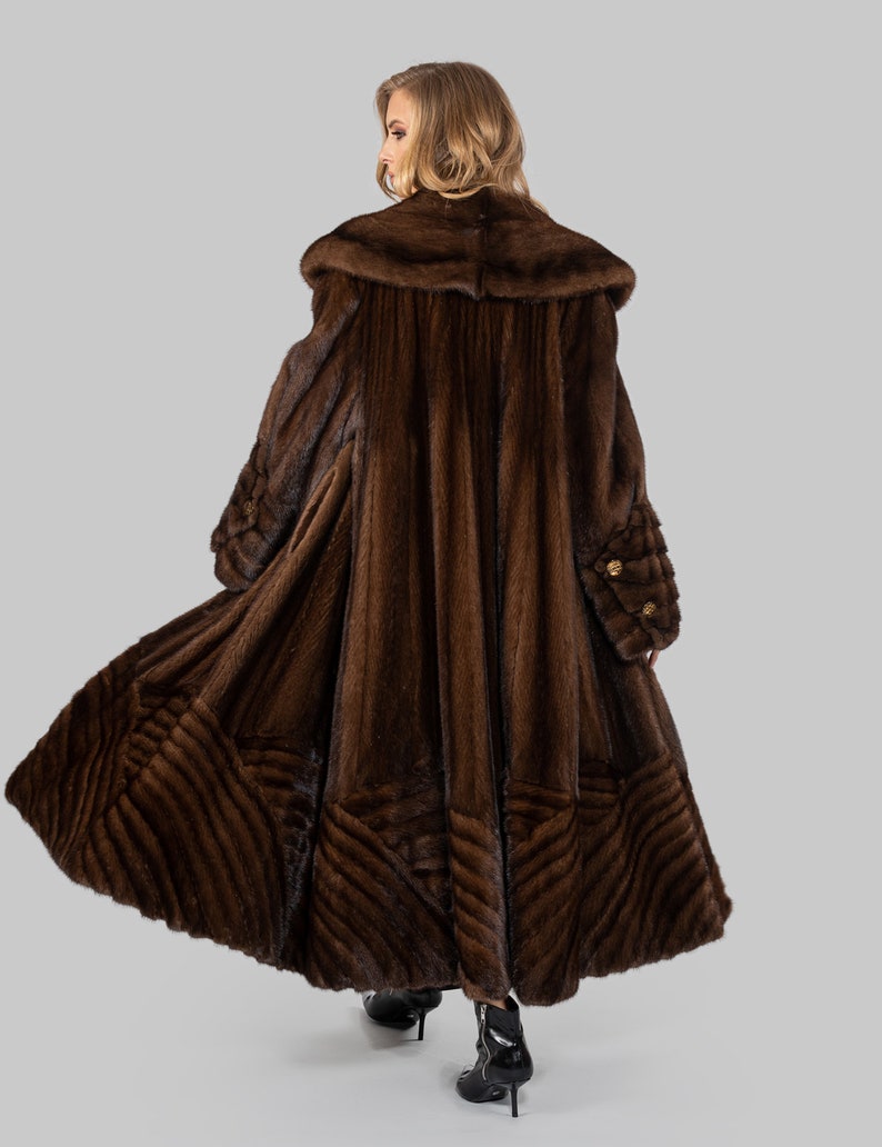 Full Length Demi Buff Real Mink Fur Coat. Overcoat. Natural Brown Color ...
