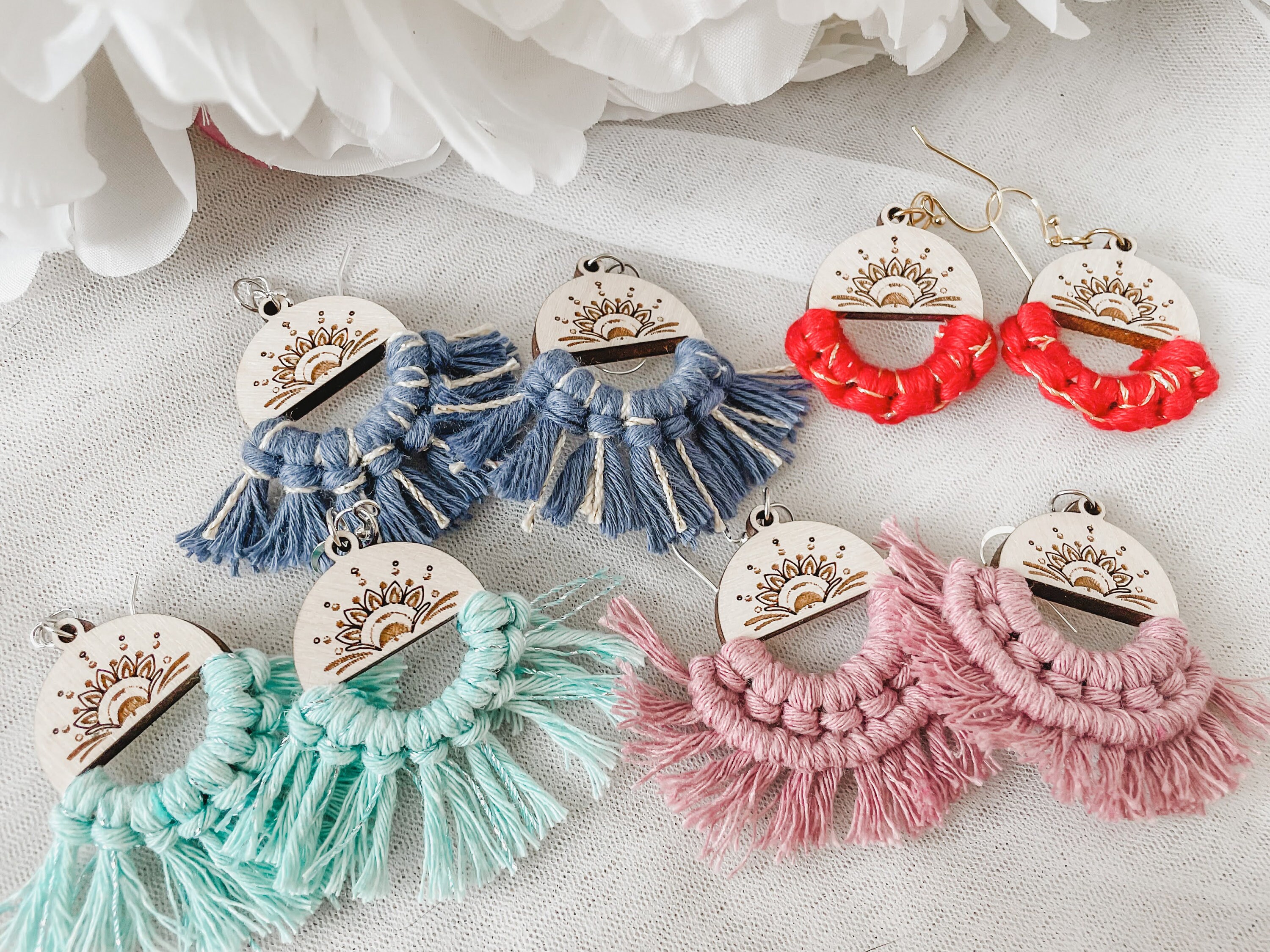 Nested Set 2: Lotus Flower With Nested Macrame & Ladybug | Etsy