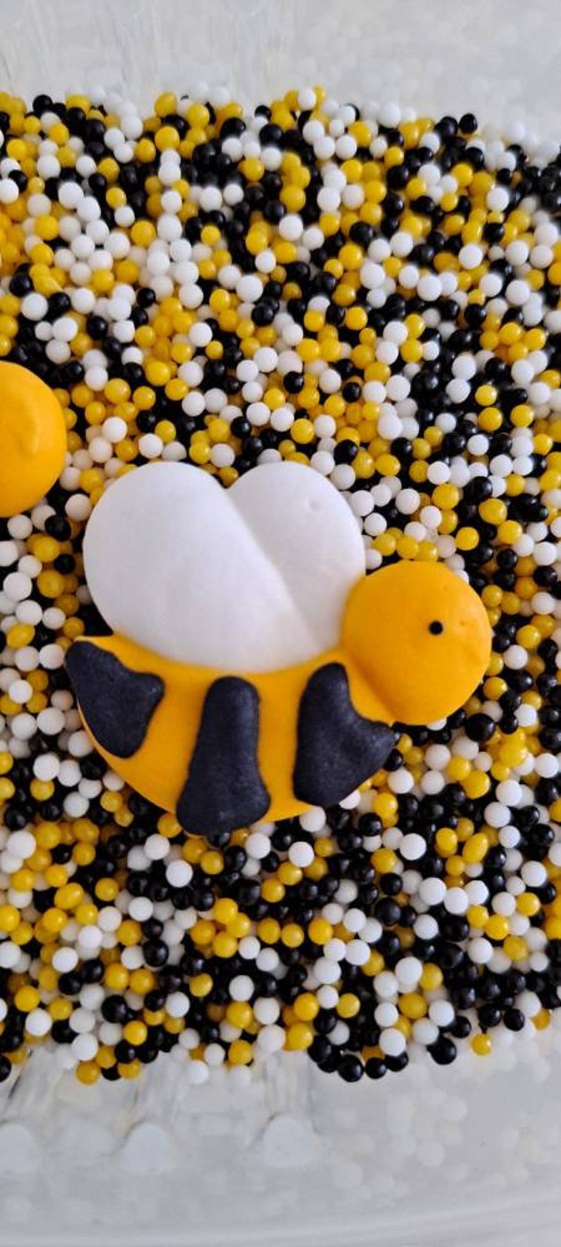 Royal Icing Sugar Bumble Bee Honey Bee Bees Cupcake Cake - Etsy