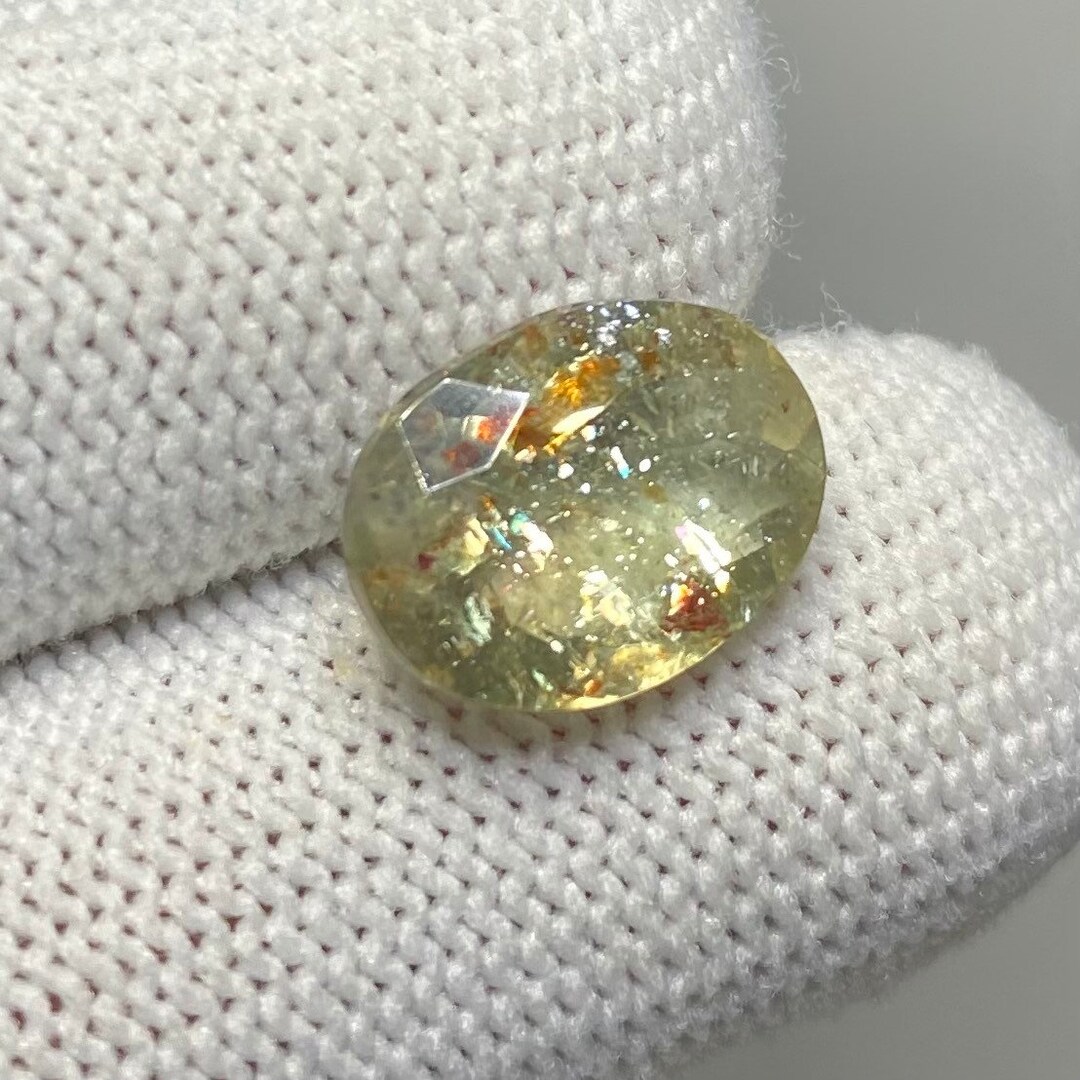 Mint Green CONFETTI Sunstone With Amazing Luster 10x13mm 4.85 Carat ...