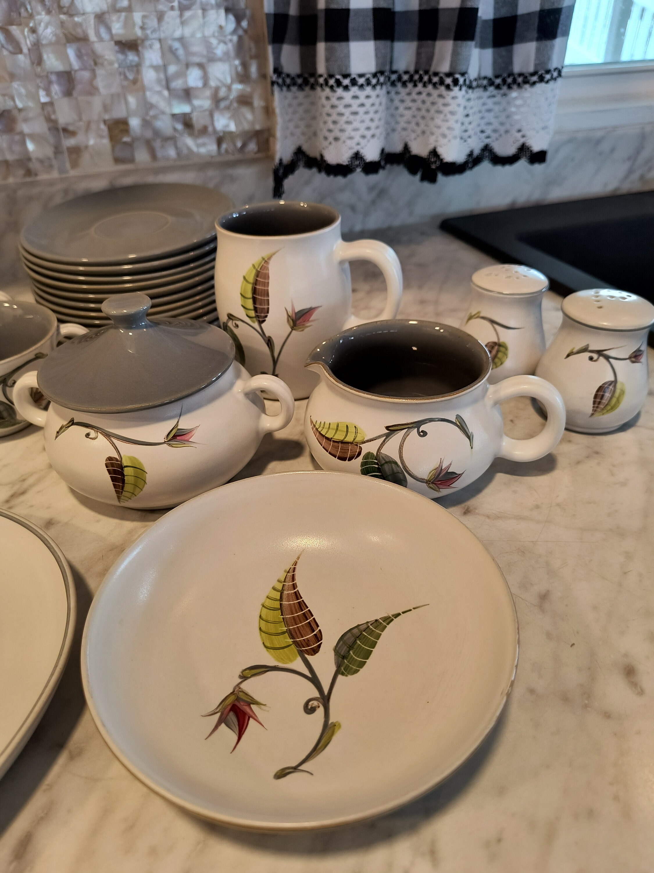 Vintage Denby Stoneware Spring Leaves & Buds 1950's Set of 27 Including ...