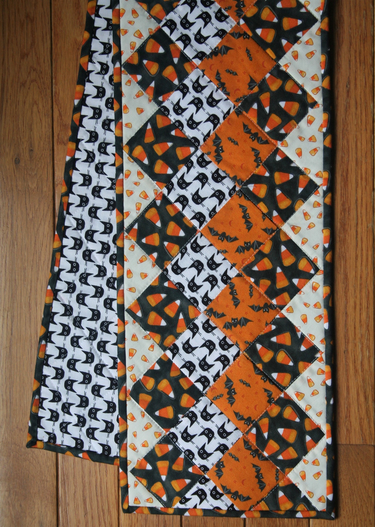 PDF Halloween Quilted Table Runner Pattern Digital Download - Etsy