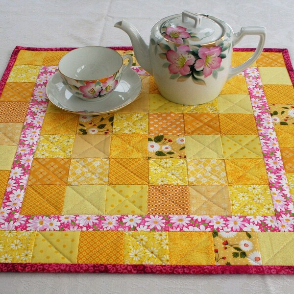 Quilted Table Topper - Etsy