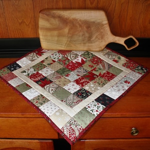 PDF Super-simple Patchwork Quilted Table Topper Pattern Digital Download 18" Square With FREE ...