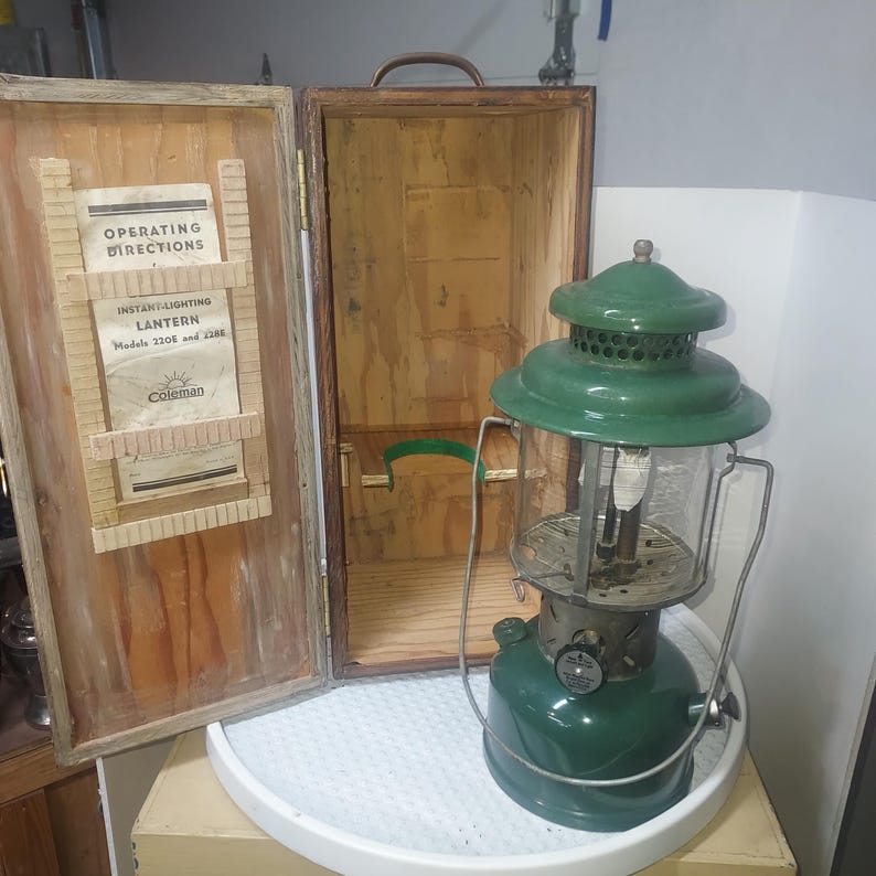 Vintage 1956 Coleman Lantern With Custom Wooden Case. Green Double ...