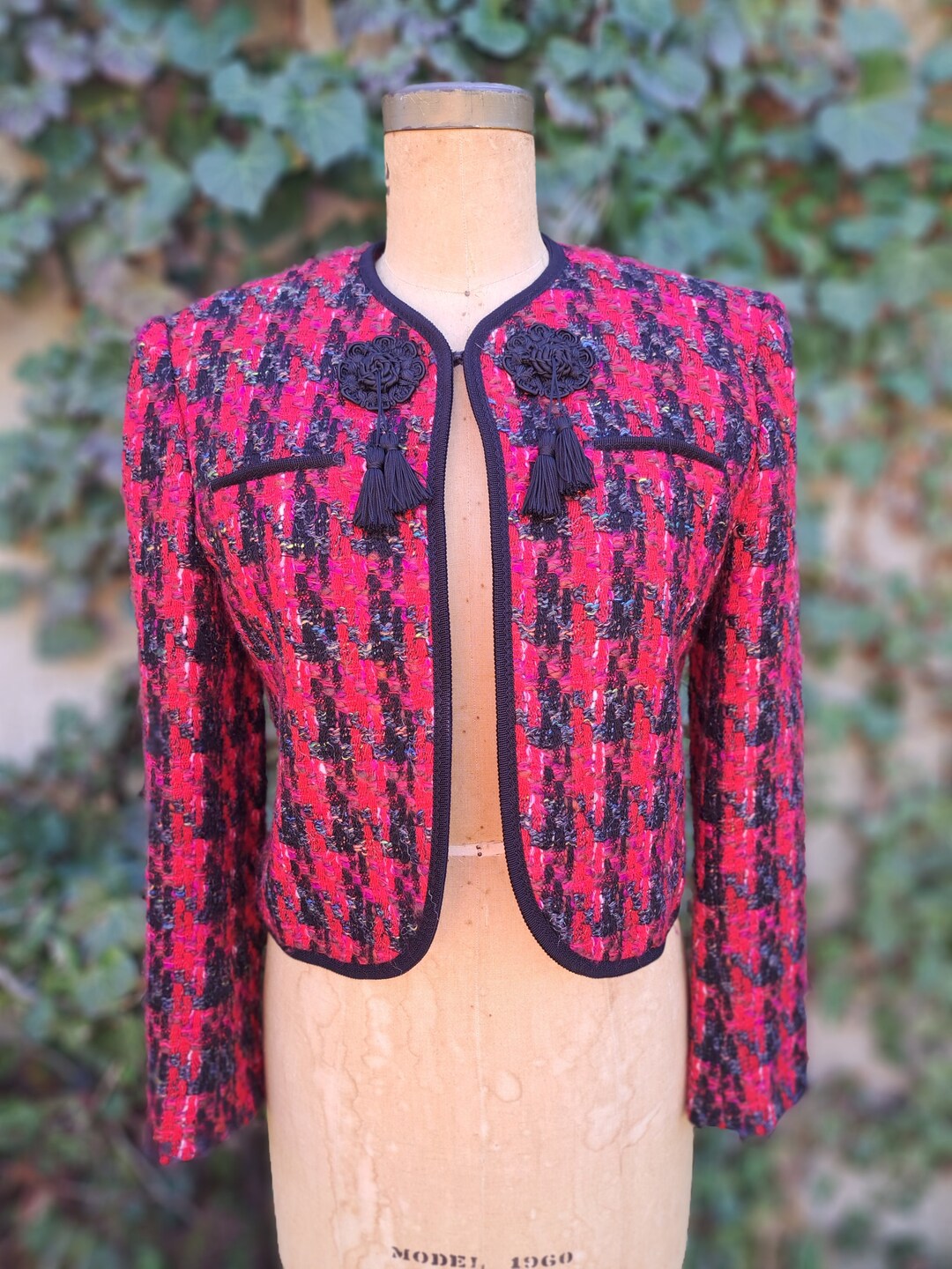 1980's Jacket Vintage Jaeger Cropped Red and Black Wool Boucle Blazer ...