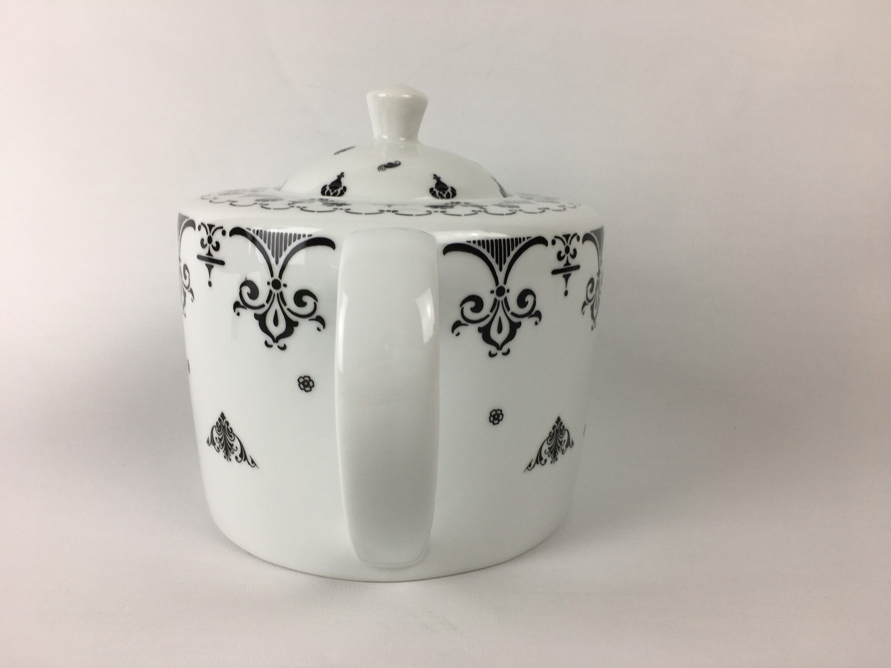Rosanna White Porcelain Tea Pot With Black Filagree Design - Etsy