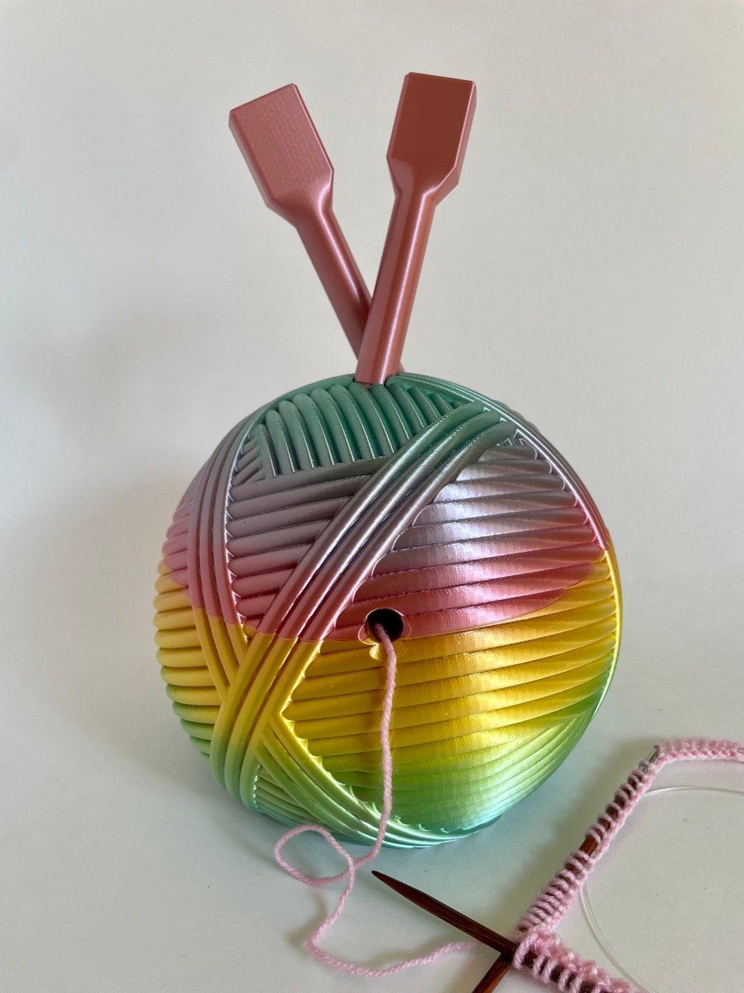3D Printed Yarn Bowl - Yarn Ball With Knitting Needles - Etsy