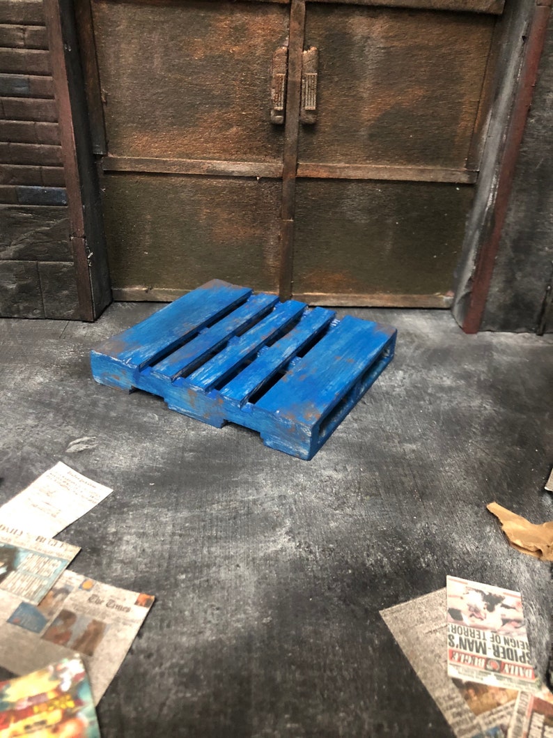 1:12 Scale Blue Pallet Prop Diorama Action Figure Photography - Etsy