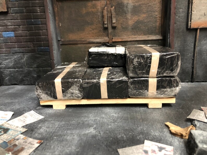 1/12 Scale Large Contraband Pallet Prop Diorama Action Figure | Etsy