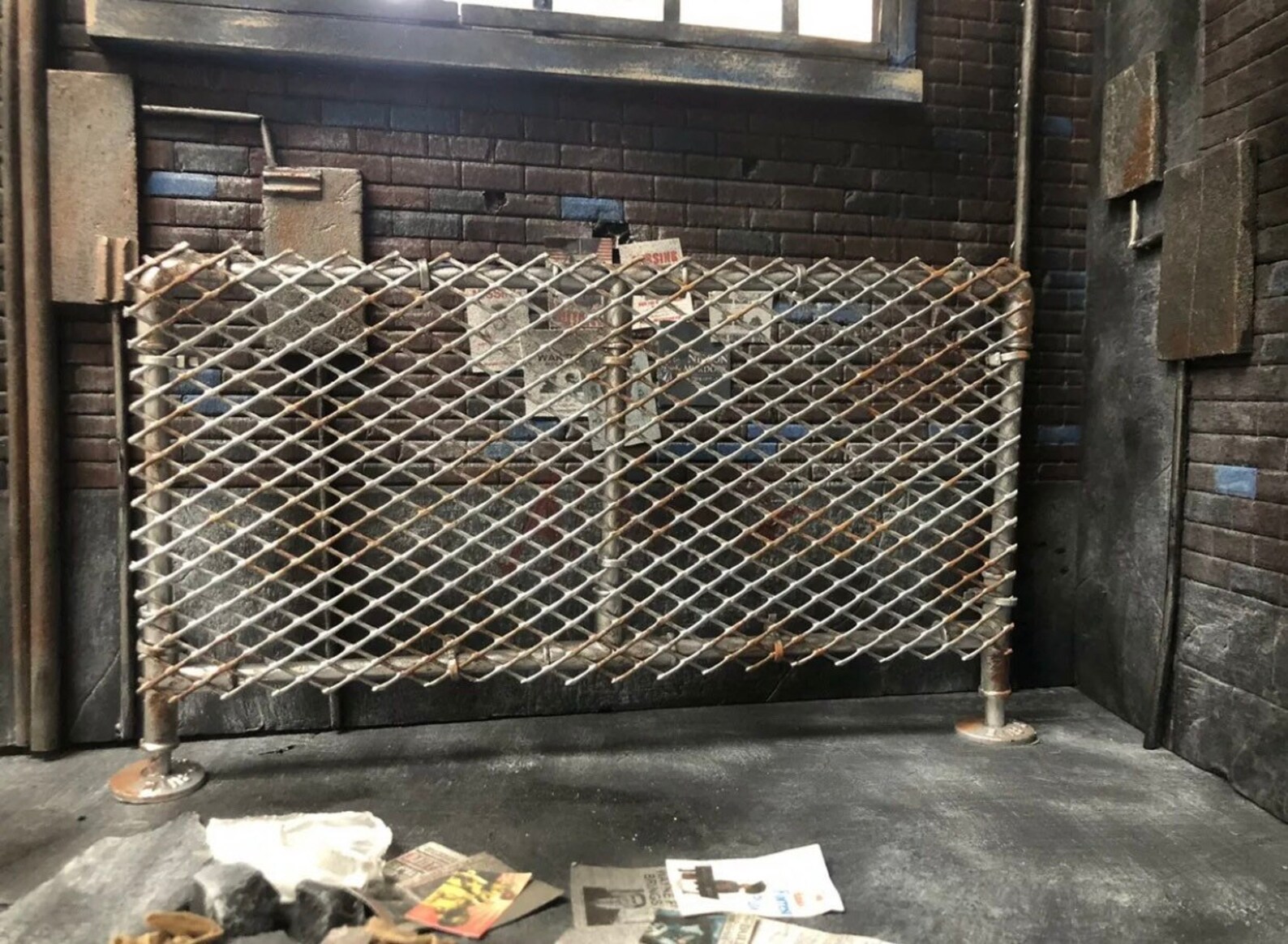 1:12 Scale Rusted Chain Link Fence Prop Diorama Action Figure | Etsy