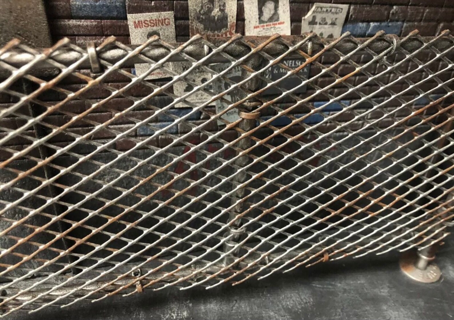 1:12 Scale Rusted Chain Link Fence Prop Diorama Action Figure | Etsy