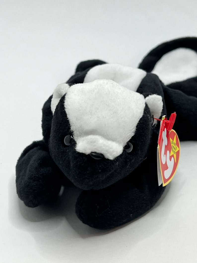 Ty "stinky" the Skunk Beanie Baby, Vintage, Rare and Retired - Etsy