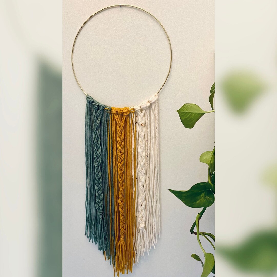 Fall Trio Yarn Hoop Wall Hanging / Hoop Wall Decor / Macrame Wall ...