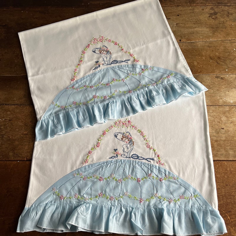 Vintage Pillowcases - Etsy