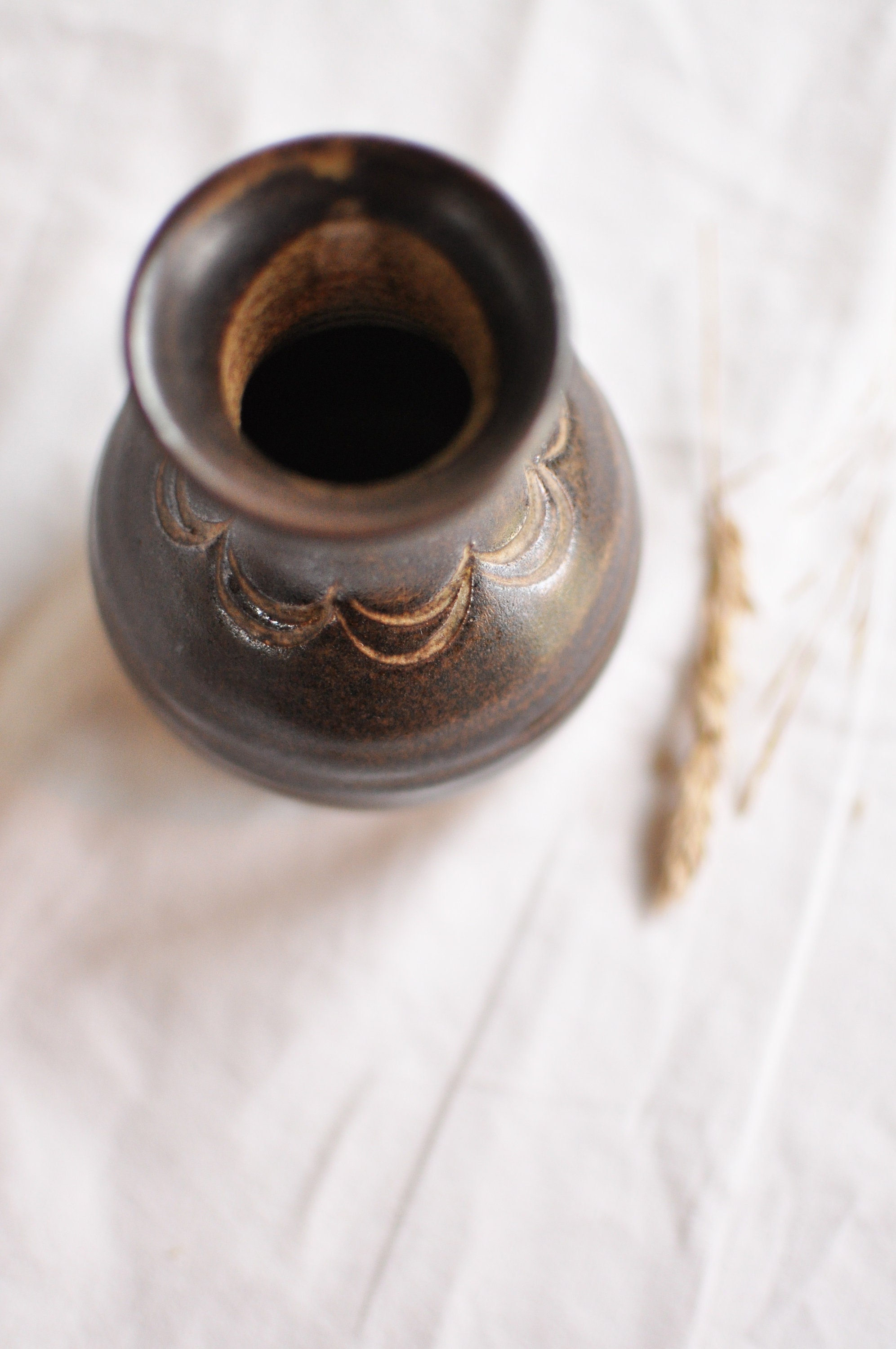 IMMACULATE Sgraffito Brown Bud Vase by Jane Mullarkey — roof + roost