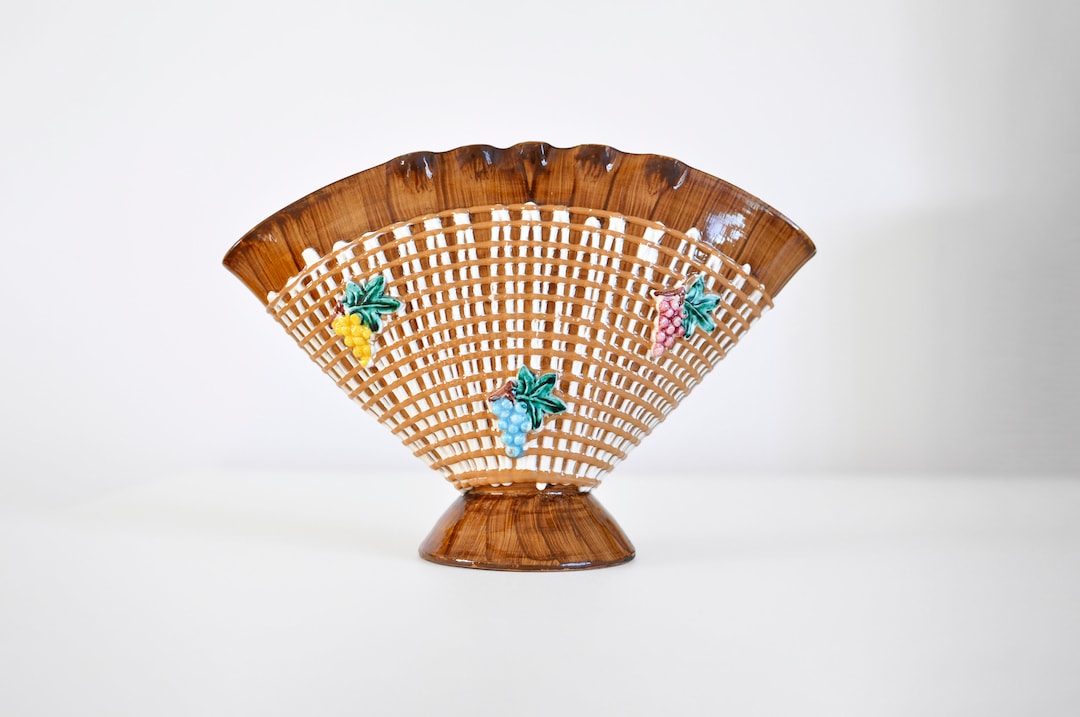 A Large 1950s Italian Basket Weave Fan Shape Vase With Grape Design ...