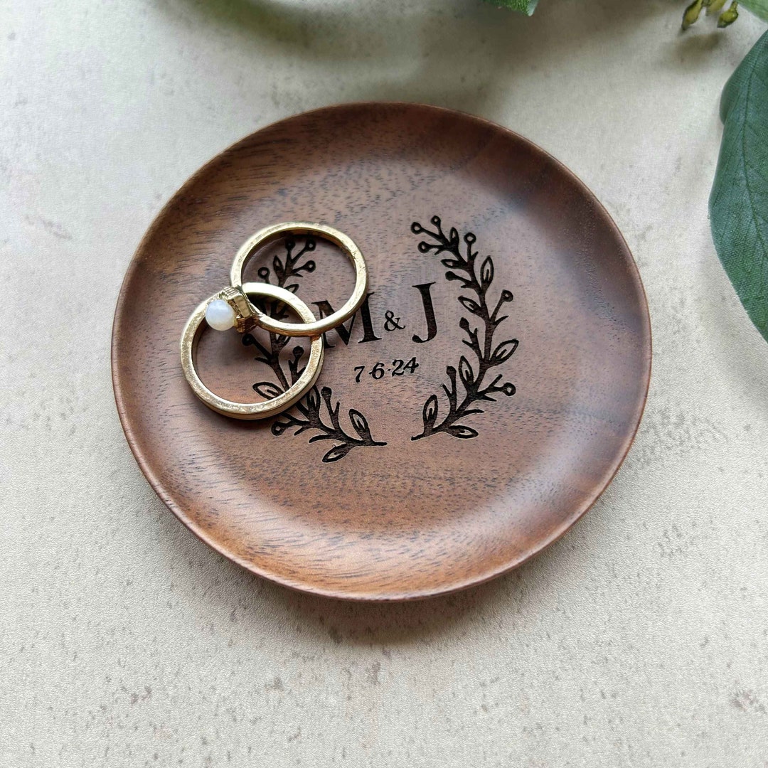 Custom Wood Ring Dish, Wedding Ring Dish, Engagement Ring Holder, Gifts ...