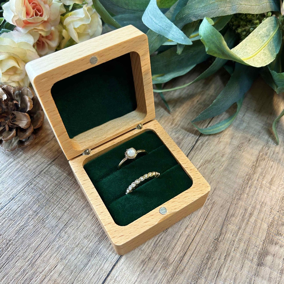 Custom Blue Green Felt Color Square Ring Box for Wedding Ceremony ...