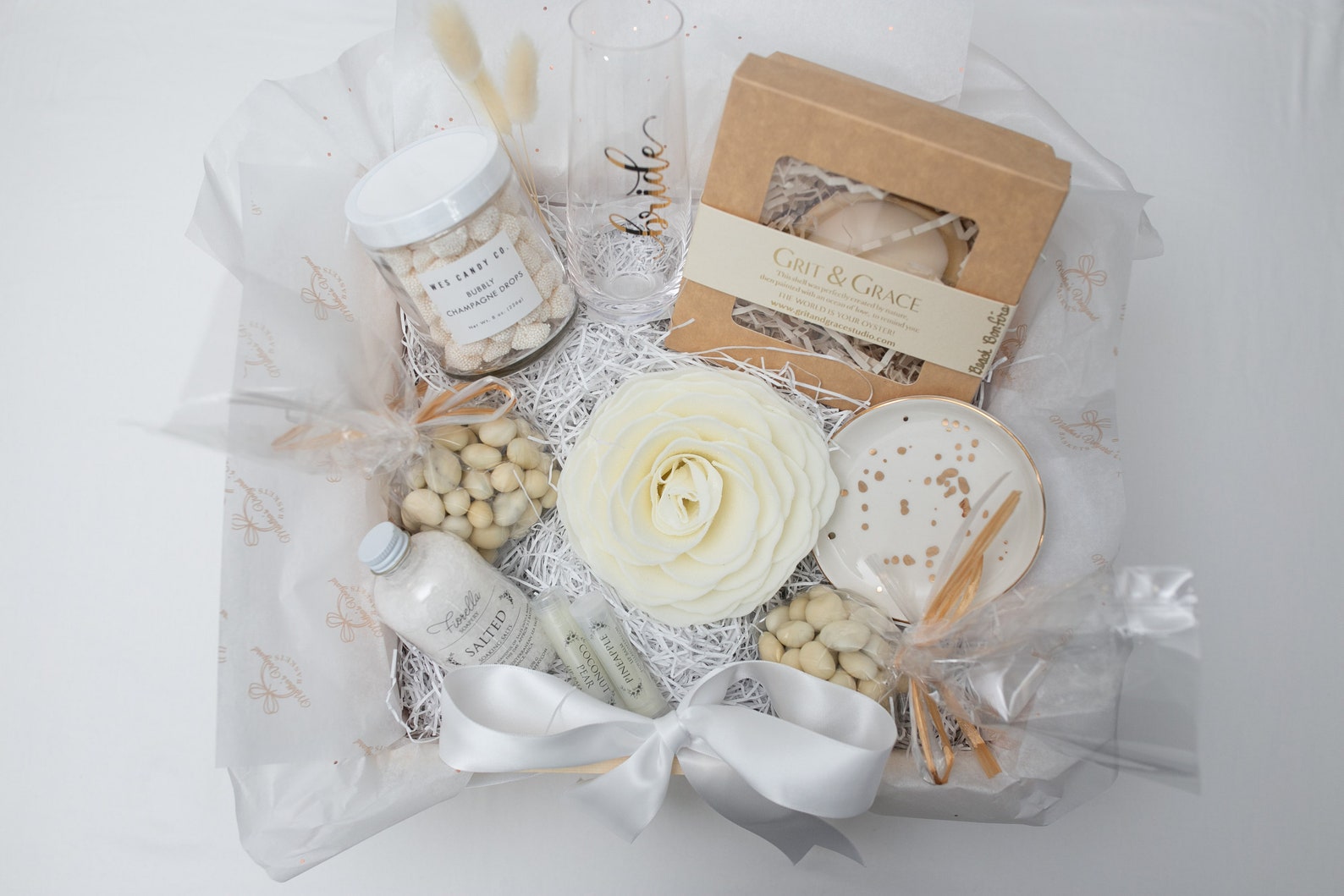 Bride to Be Gift, Luxury Bridal Gift Basket, Gift for Future Bride ...