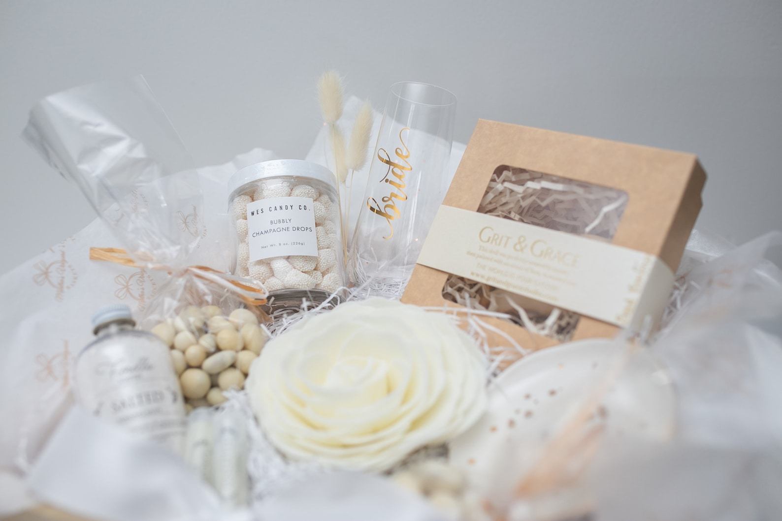 Bride to Be Gift, Luxury Bridal Gift Basket, Gift for Future Bride ...