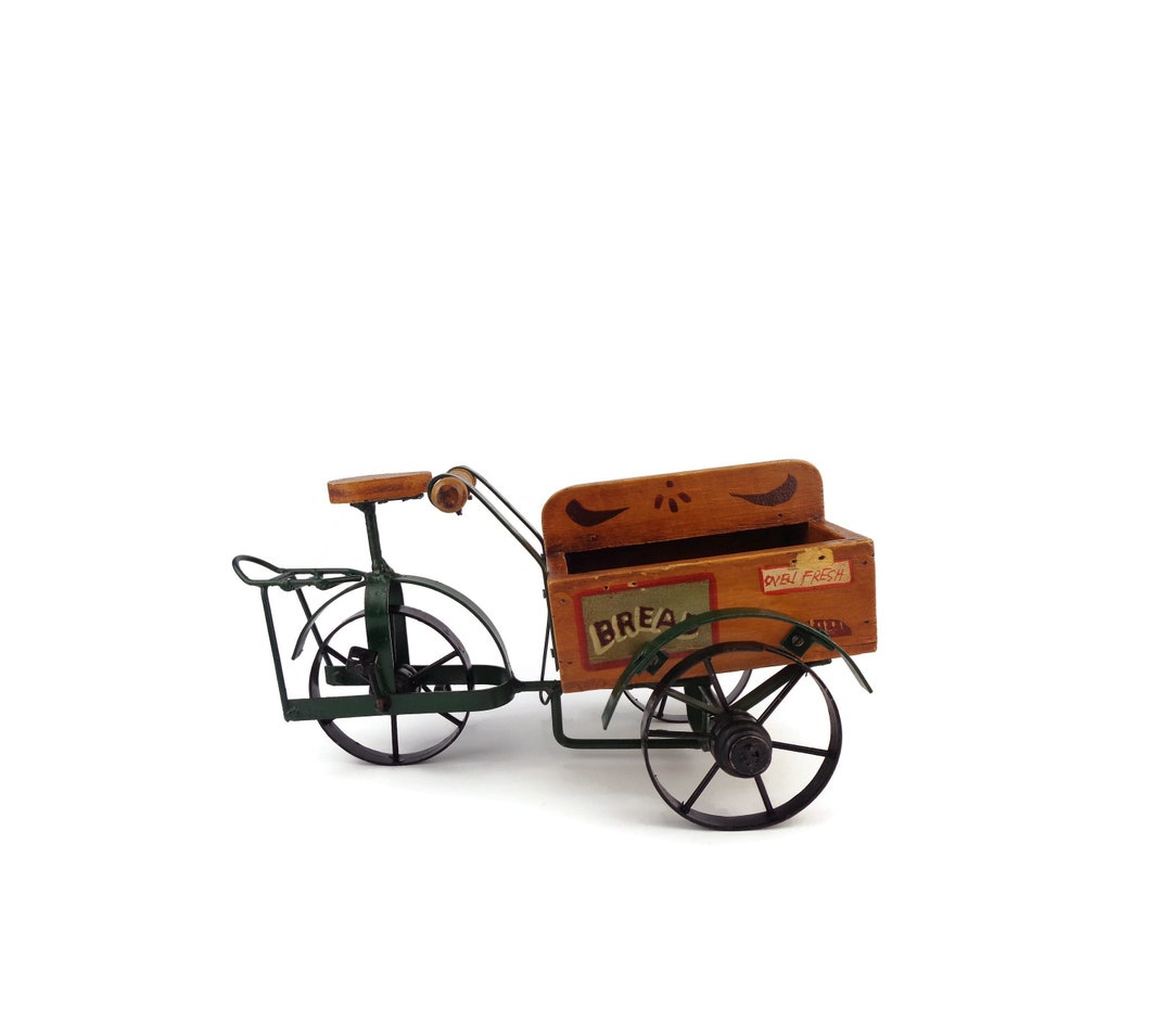 Fresh Bread Display, Bakery Bread Cart, Miniature Bread Box, Miniature ...