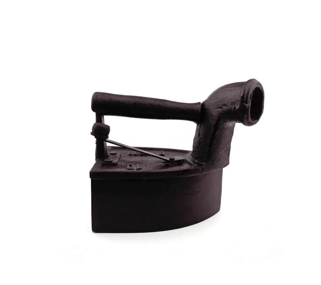 Antique Coal Iron France, 19th Century Flat Iron, Baweja Cast Iron ...