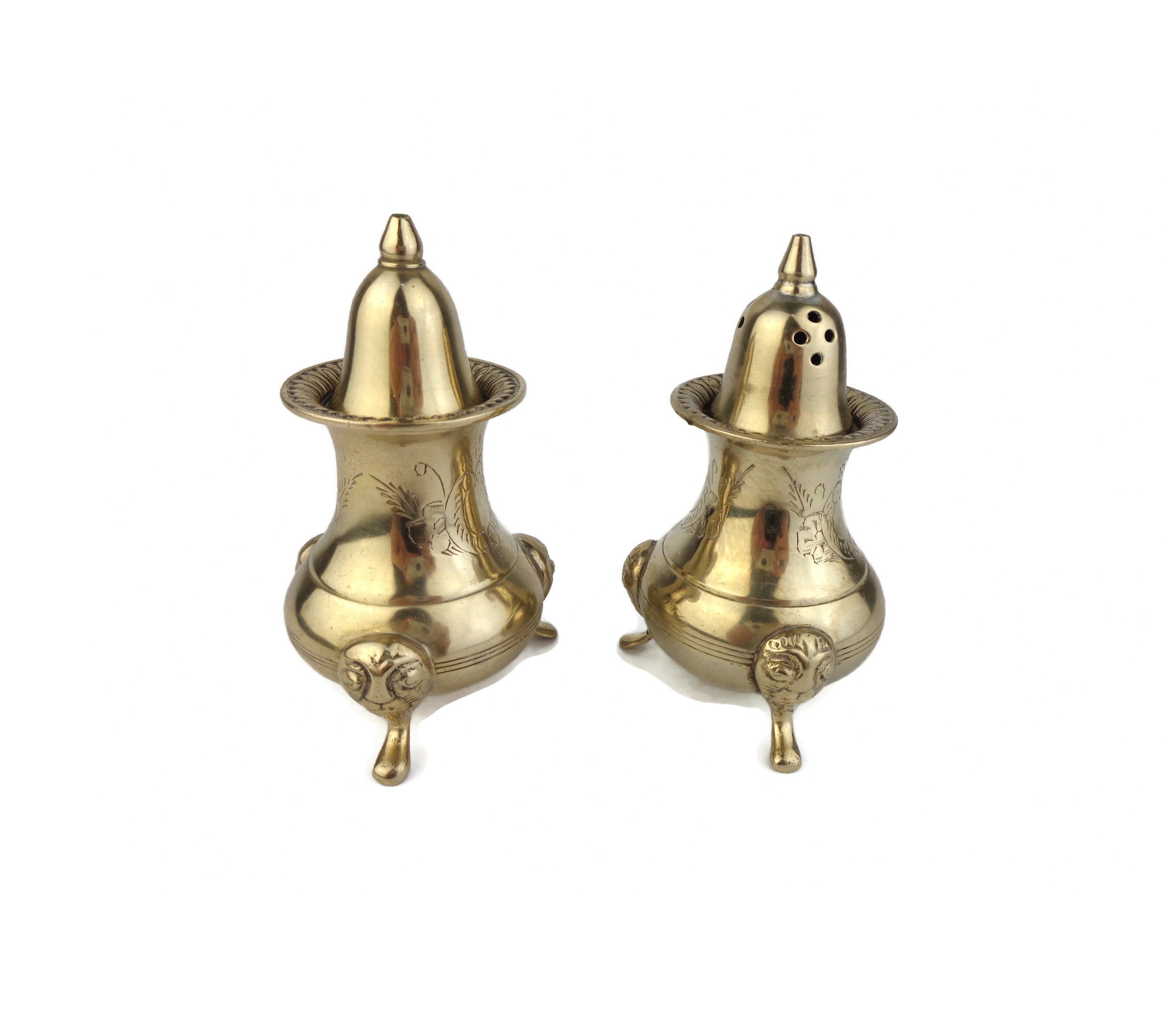 Vintage Salt and Paper Shakers Set - Etsy