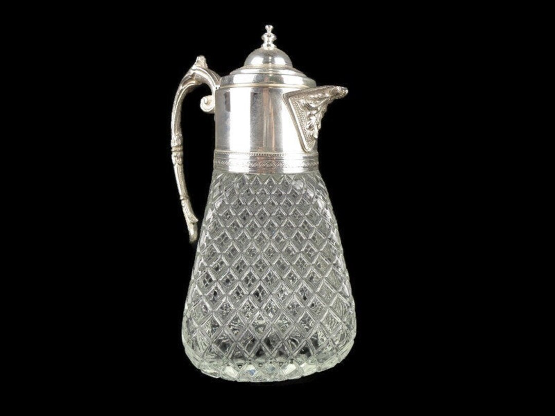 Vintage Wine Decanter, Liqueur Garafe, Glass Decanter With Metal Ornate ...