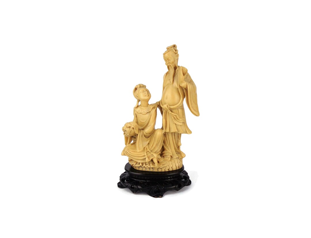 Asian Family Statue, Traditional Asian Romantic Statue - Etsy