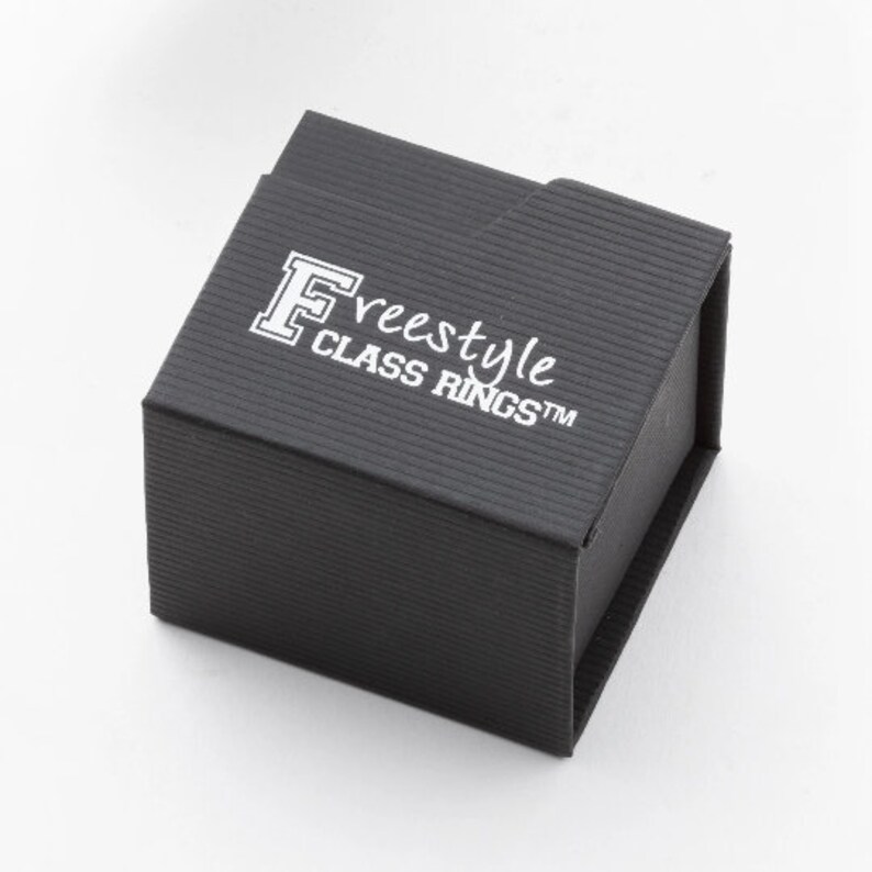 Women's Rose Gold CELEBRIUM™ Band Class Ring Women's - Etsy