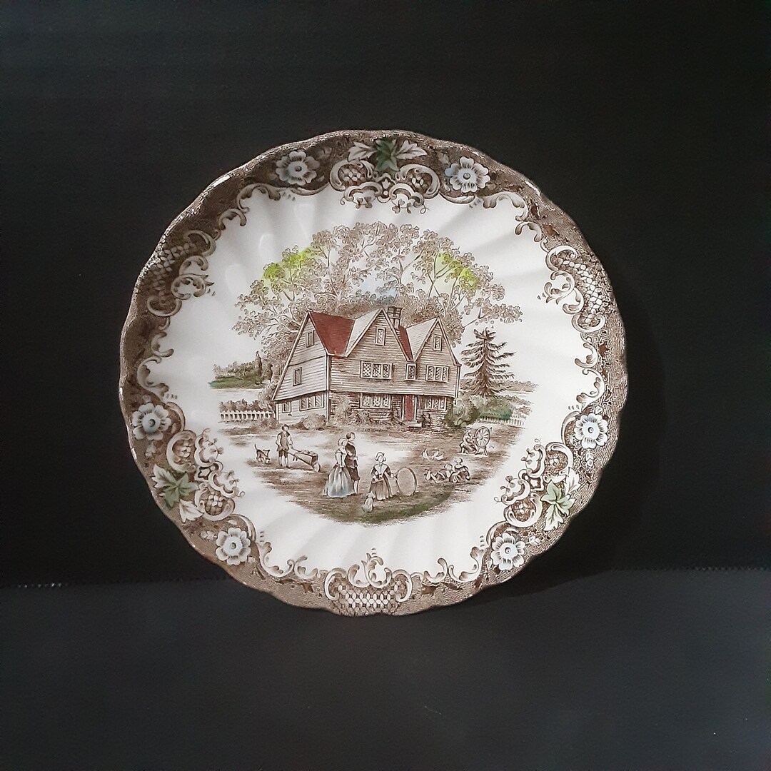 Heritage Hall Collectible Plate Dish Featuring New England Colonial ...