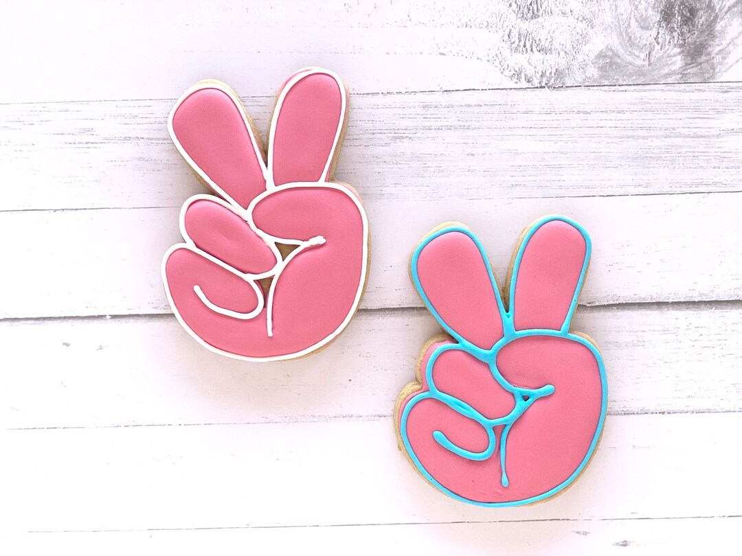 Peace Sign Cookie Cutter 4'' - Etsy
